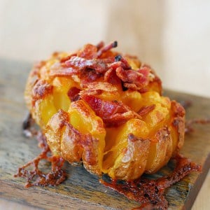 Bloomin' Baked Potato Recipe - The Gunny Sack