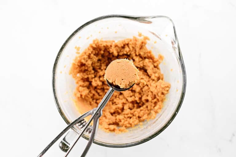 4 Ingredient Peanut Butter Cookies - The Gunny Sack